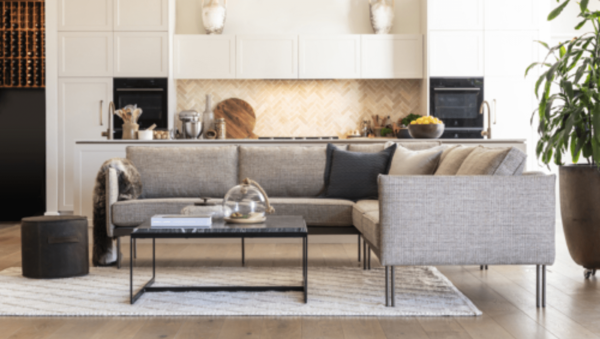 Lennox Sofa | McGreals